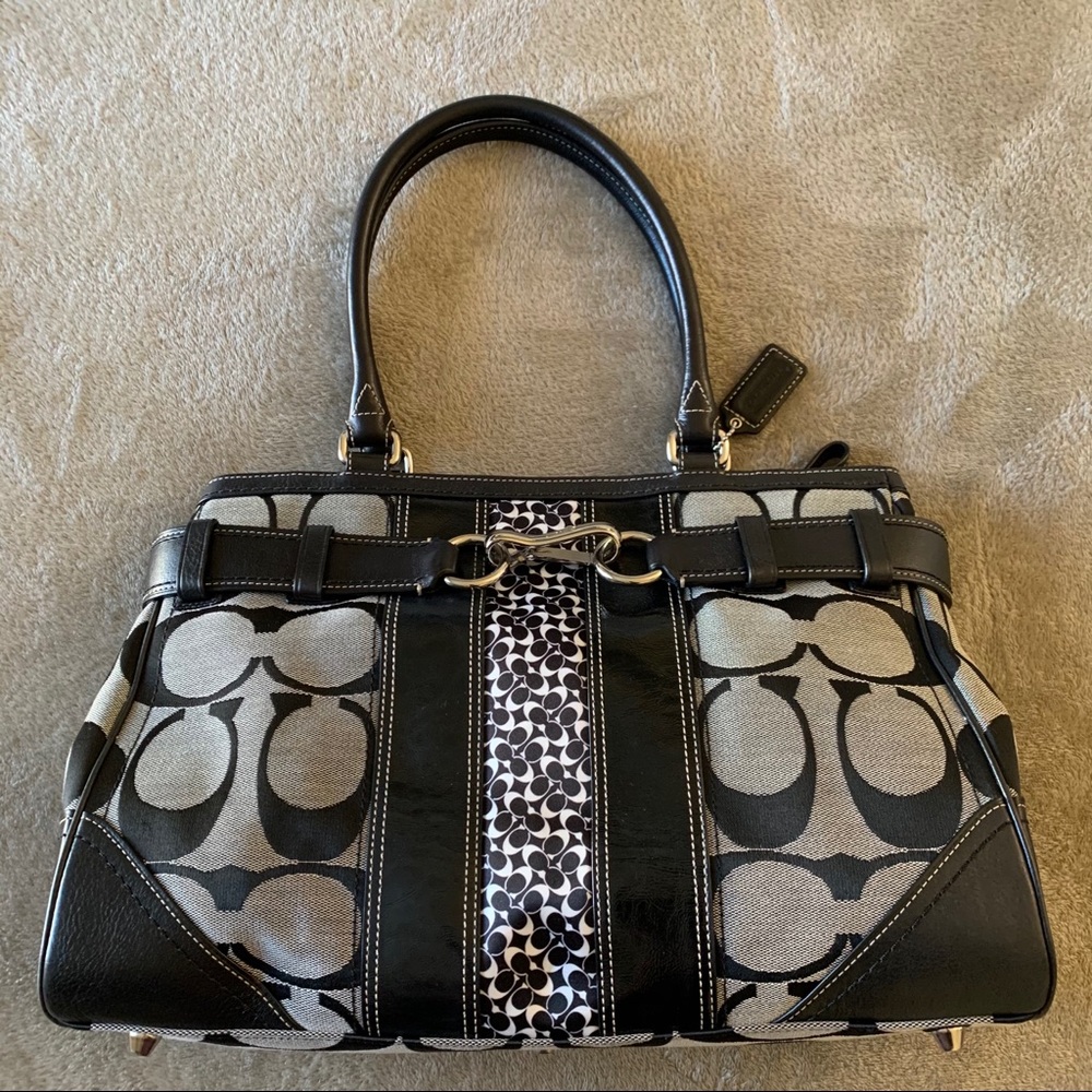 Authentic Coach Signature Hampton Carryall F13072 - Gem